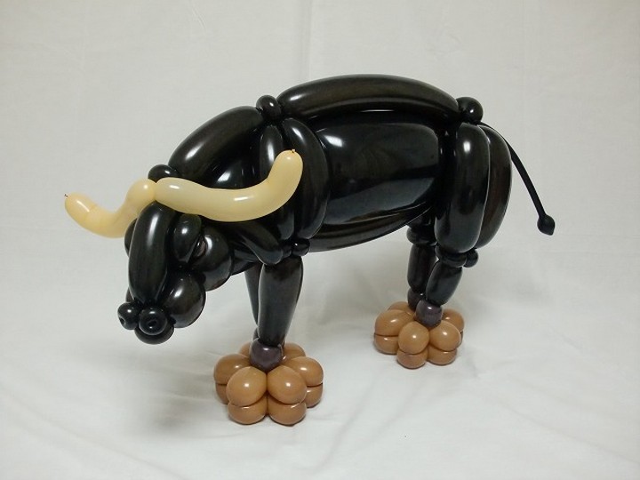 22 Balloon Animals by Japanese Artist Masayoshi Matsumoto