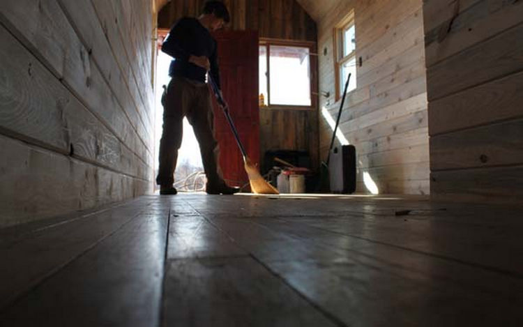 124-Square-Foot Small House Built by Boulder Couple Living The Dream