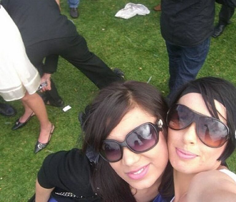 65 Hilarious Selfie Fails by Funny People