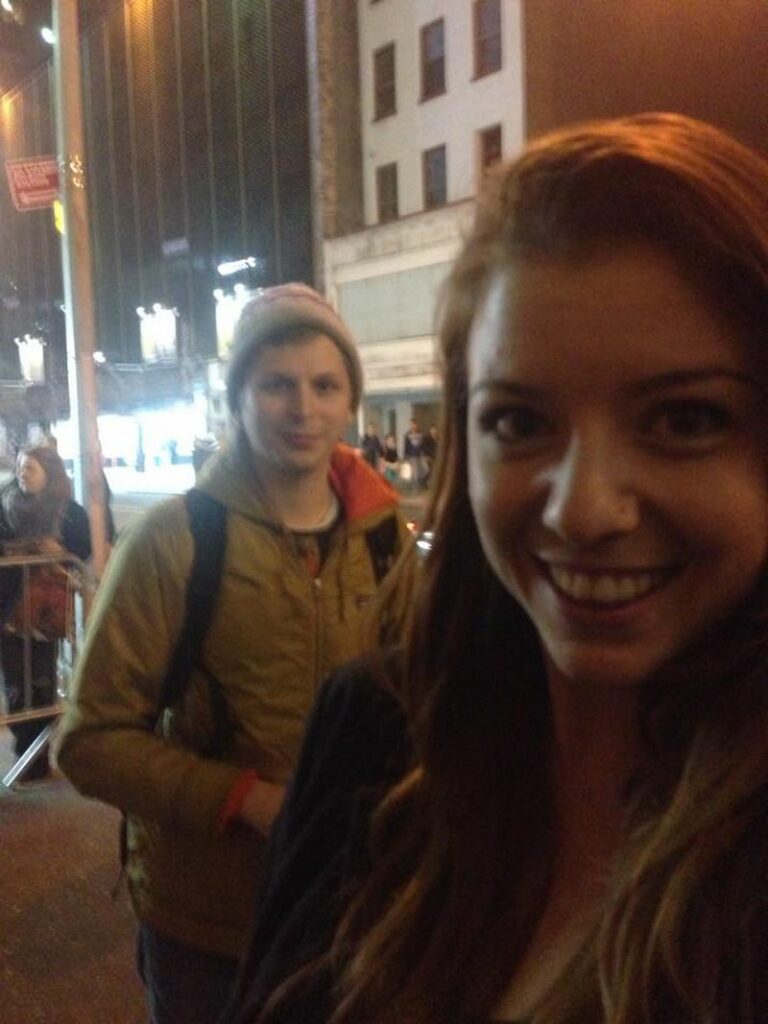 31 Best Celebrity Photobombs Fans Will Love