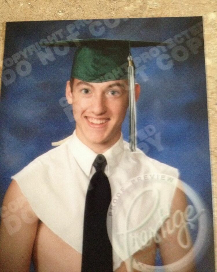 39 Funny School Pictures They’ll Never Forget