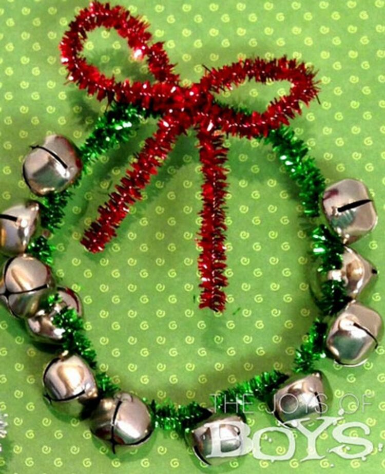 17 Easy Christmas Crafts to Celebrate the Holiday Season